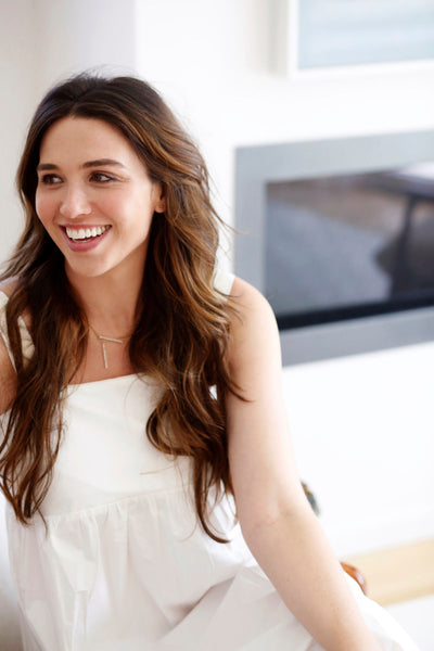 Indie-stry Guru: Laney Crowell of The Moment – Indie Lee